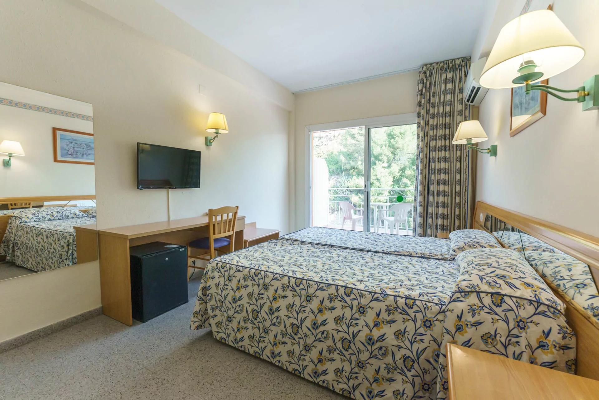 Checkin Catalonia Hotel | Calella | Official website